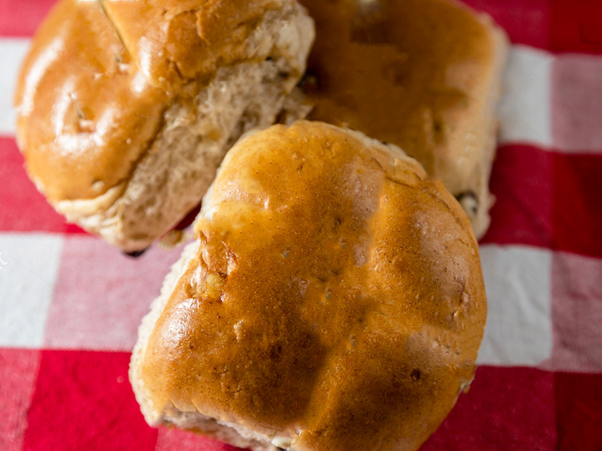Makatia Coco (Sweet Buns with Coconut Filling) Recipe