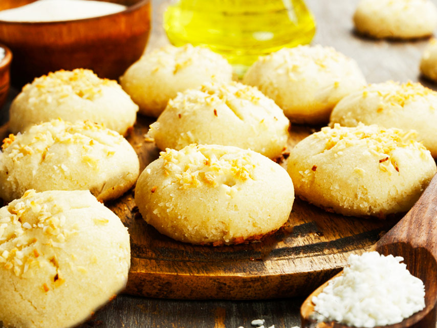 Nankhatai (Sweet Semolina Cookies) Recipe